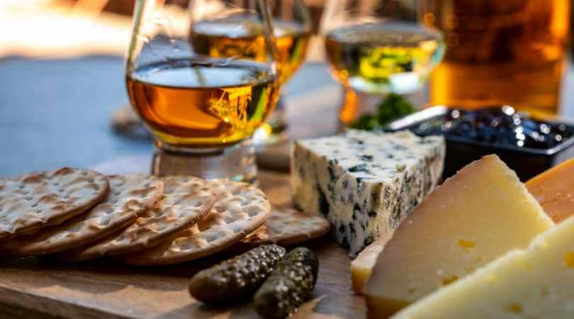 How To Pair Whiskey With Food: A Guide To Flavor Combinations – Country ...
